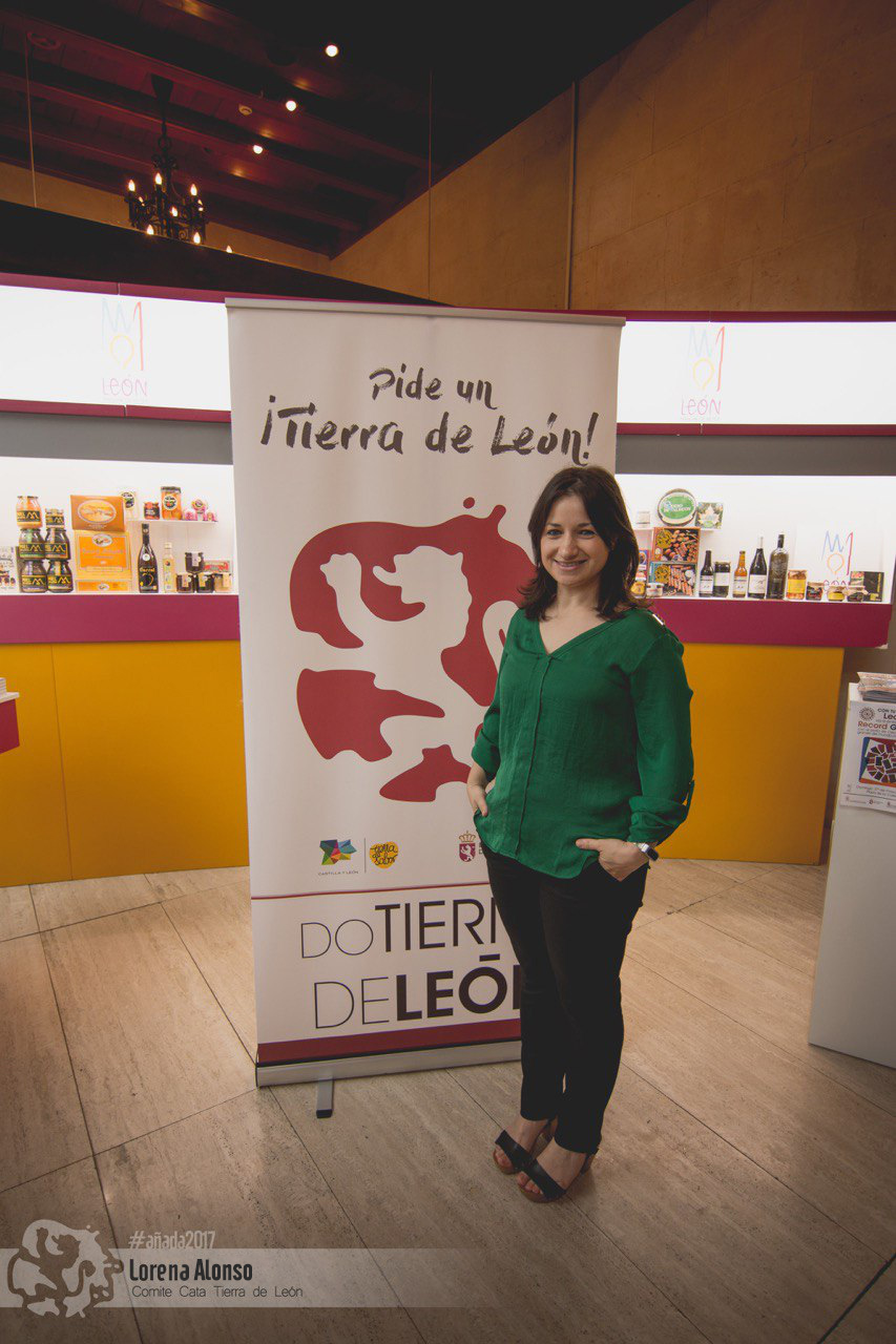 Lorena Alonso ⋆ DO León